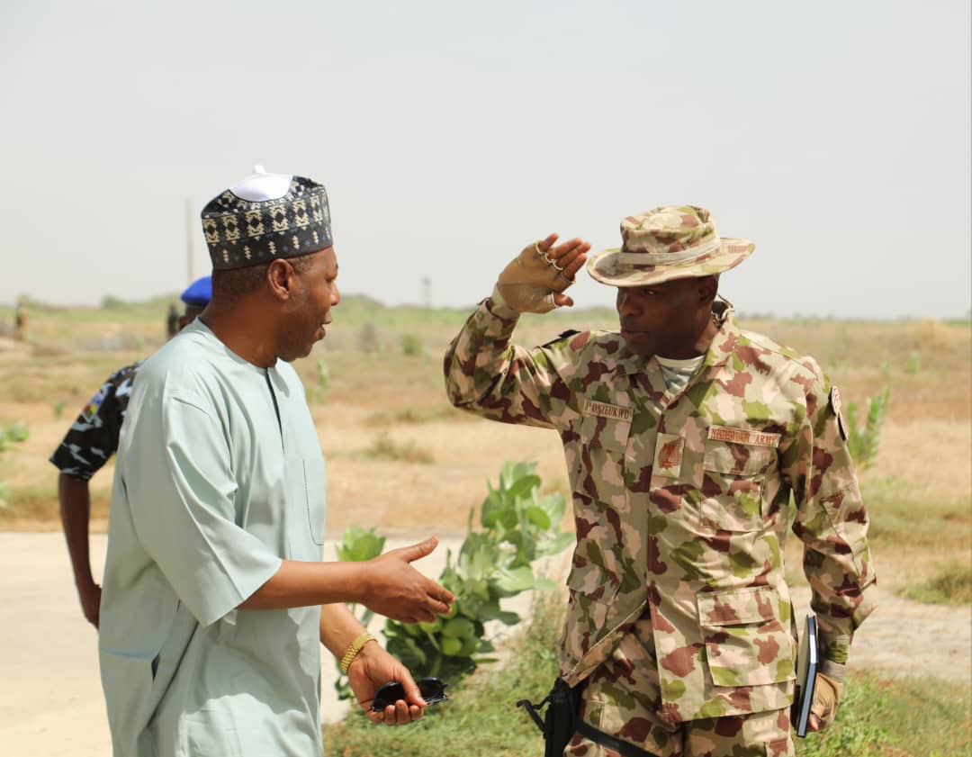 Gov Zulum in Malam-Fatori, Commends Troops - PRNigeria News